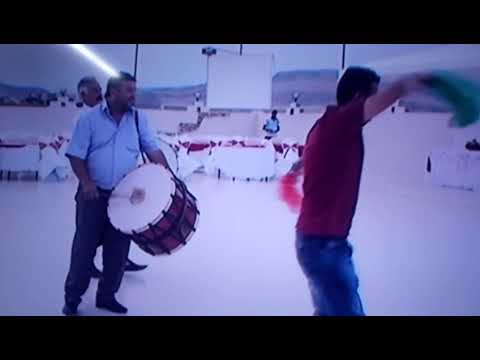 iki yiğit çıkmış meydana