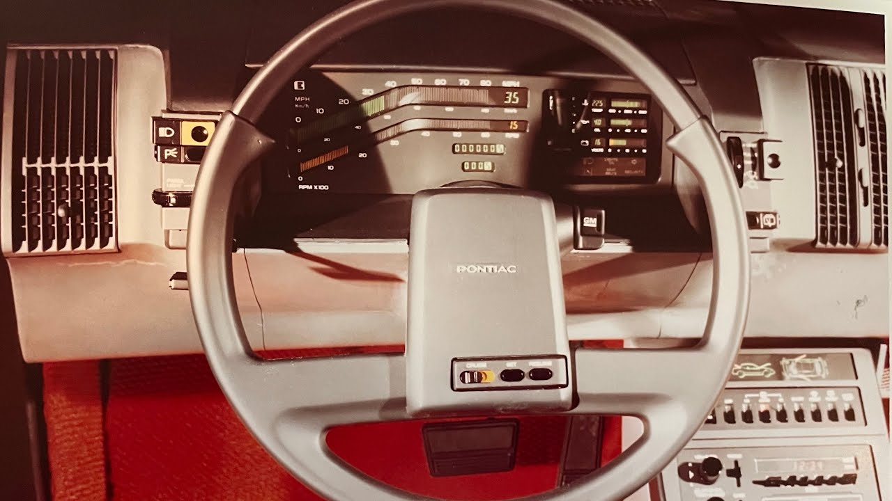 Pontiac's Most Funky, High-Tech Interior Had Lights and Gauges ...