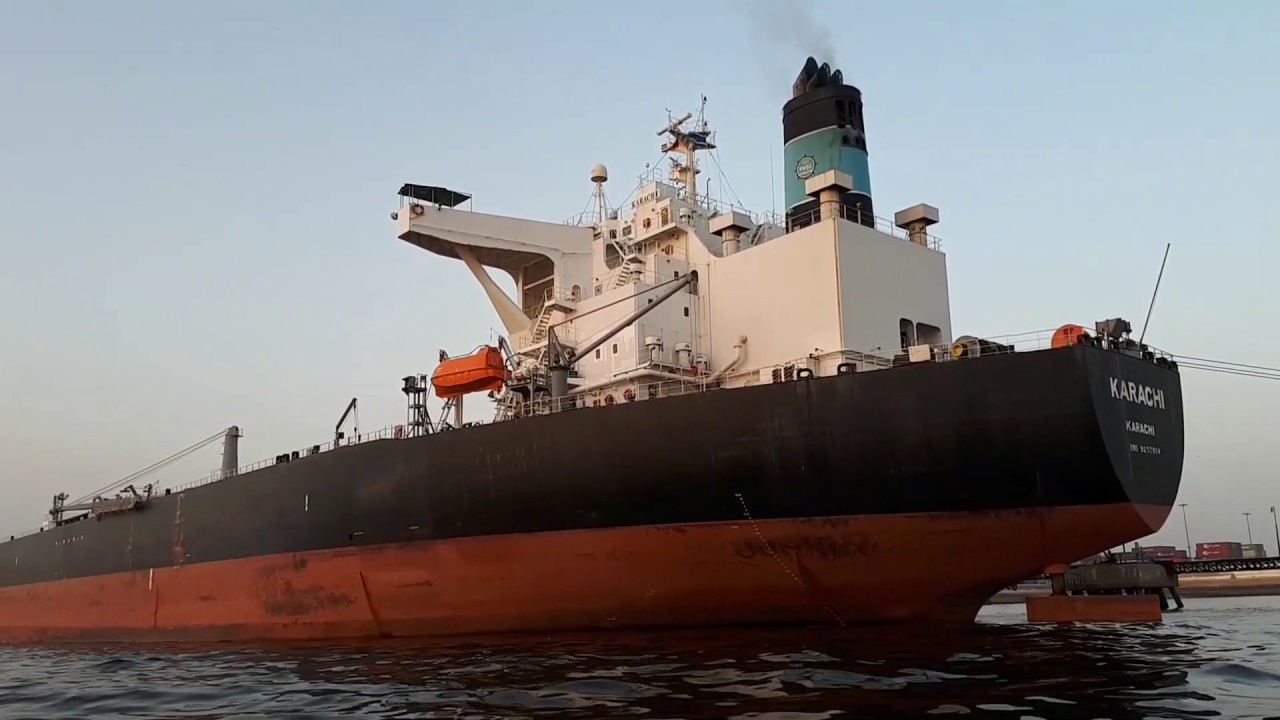 Boat ride in Karachi - Going for fishing with friends - YouTube