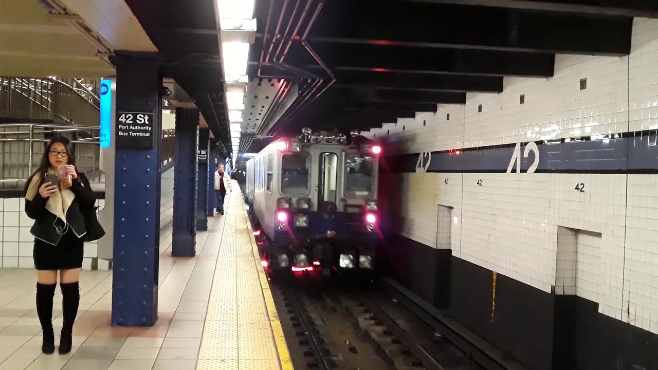 MTA New York City Subway: Track geometry Car passing 42nd street Port ...