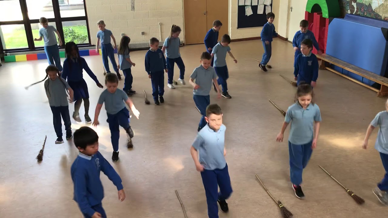 Brush Dance - YouTube