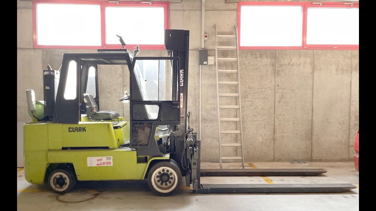 CLARK C 500 135 LPG - YouTube