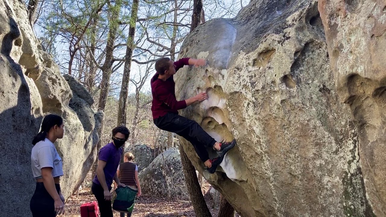 citadel bouldering: the nautilus V4 - YouTube