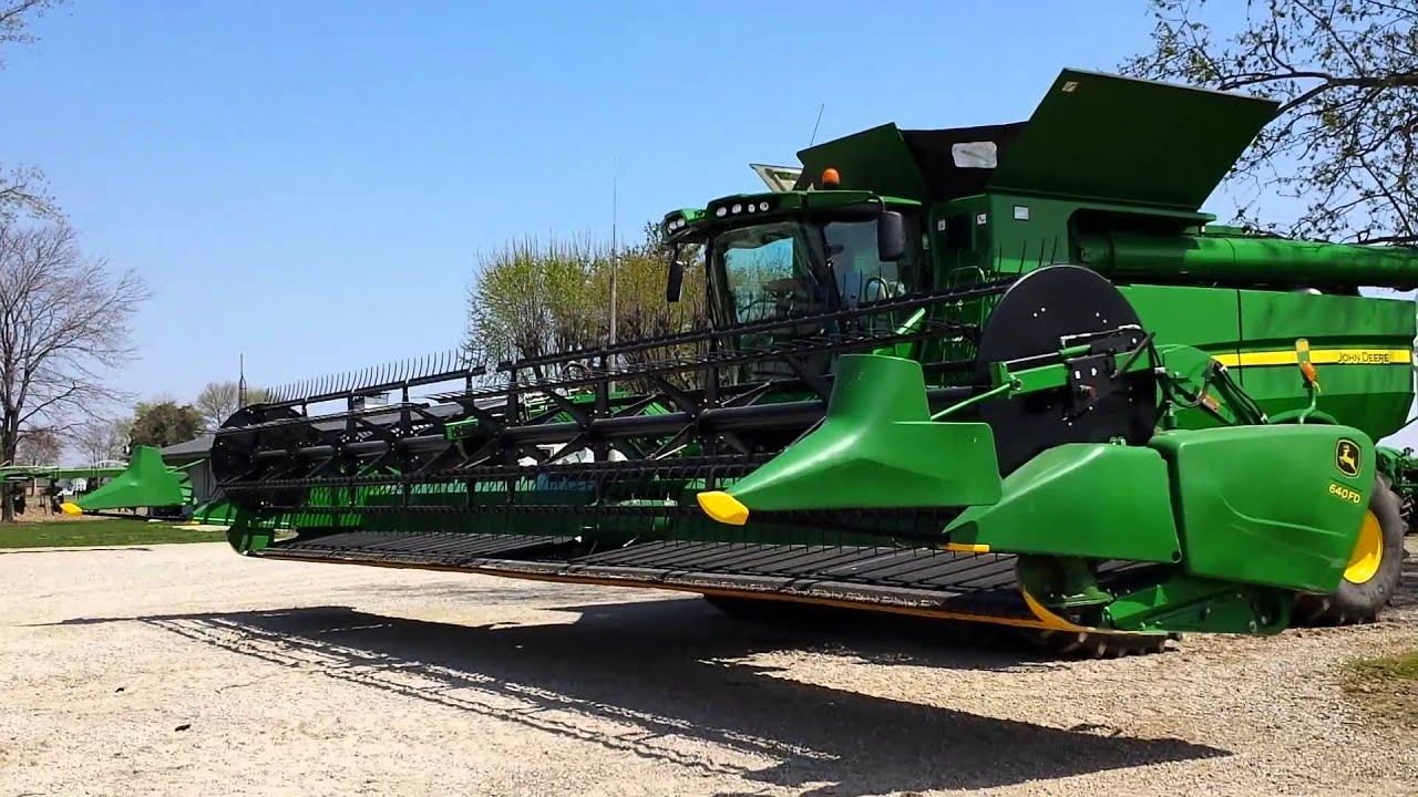 The Hinge - enables you to fold your crop divider!! - YouTube
