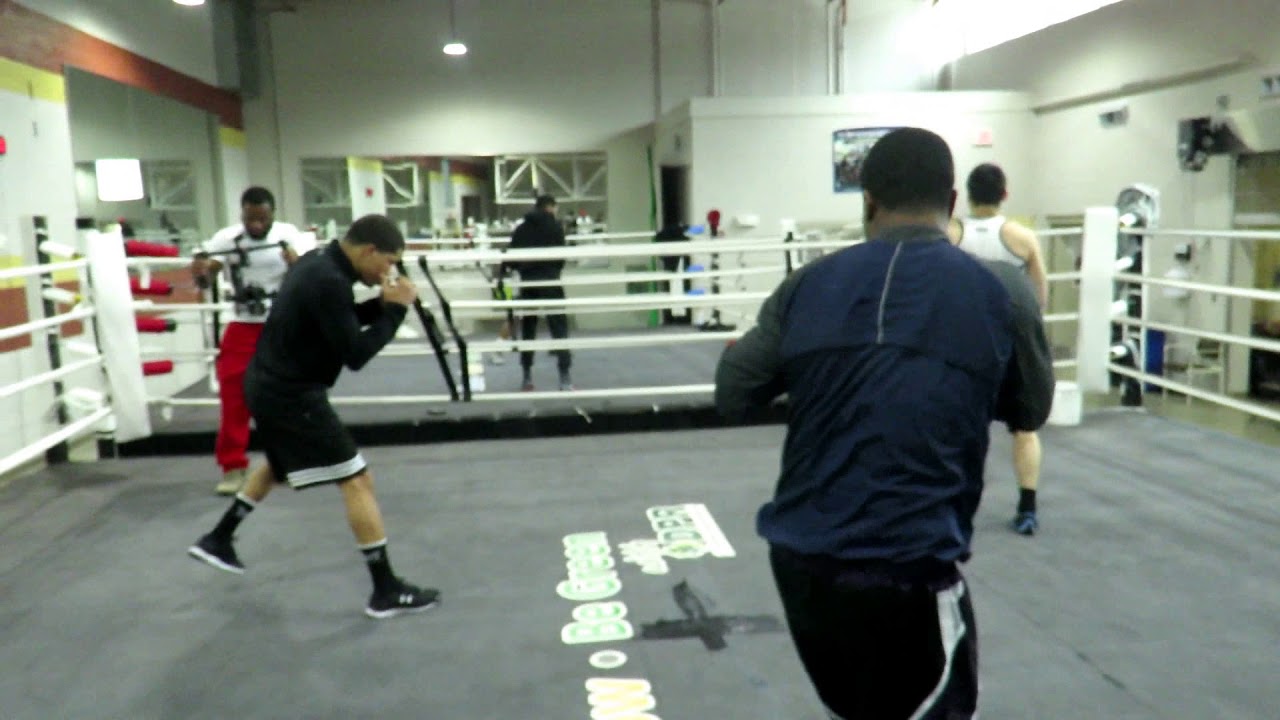 SICK SPEED! GERVONTA TANK DAVIS SHADOW BOXING EsNews Boxing - YouTube