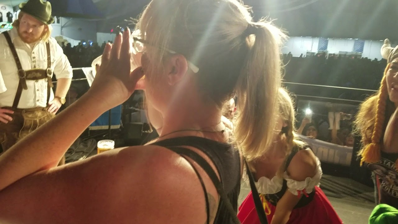 Oktoberfest 2017 Das Boot Race - YouTube