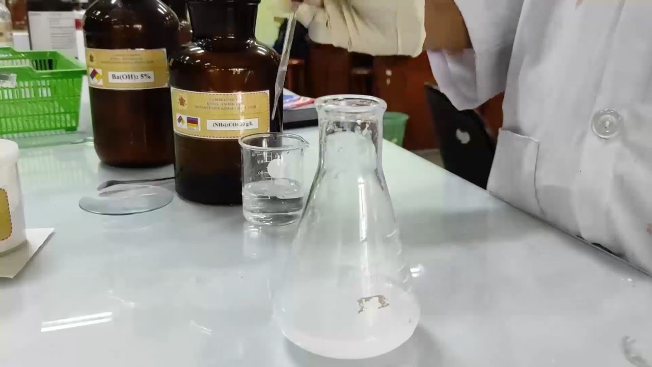 Pemurnian Bahan melalui Rekristalisasi - YouTube