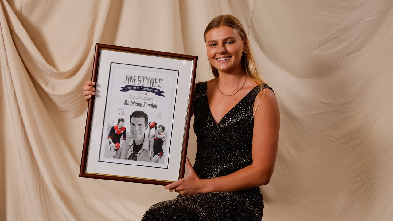 Madi Scanlon wins 2024 AFLW Jim Stynes Community Leadership Award - YouTube