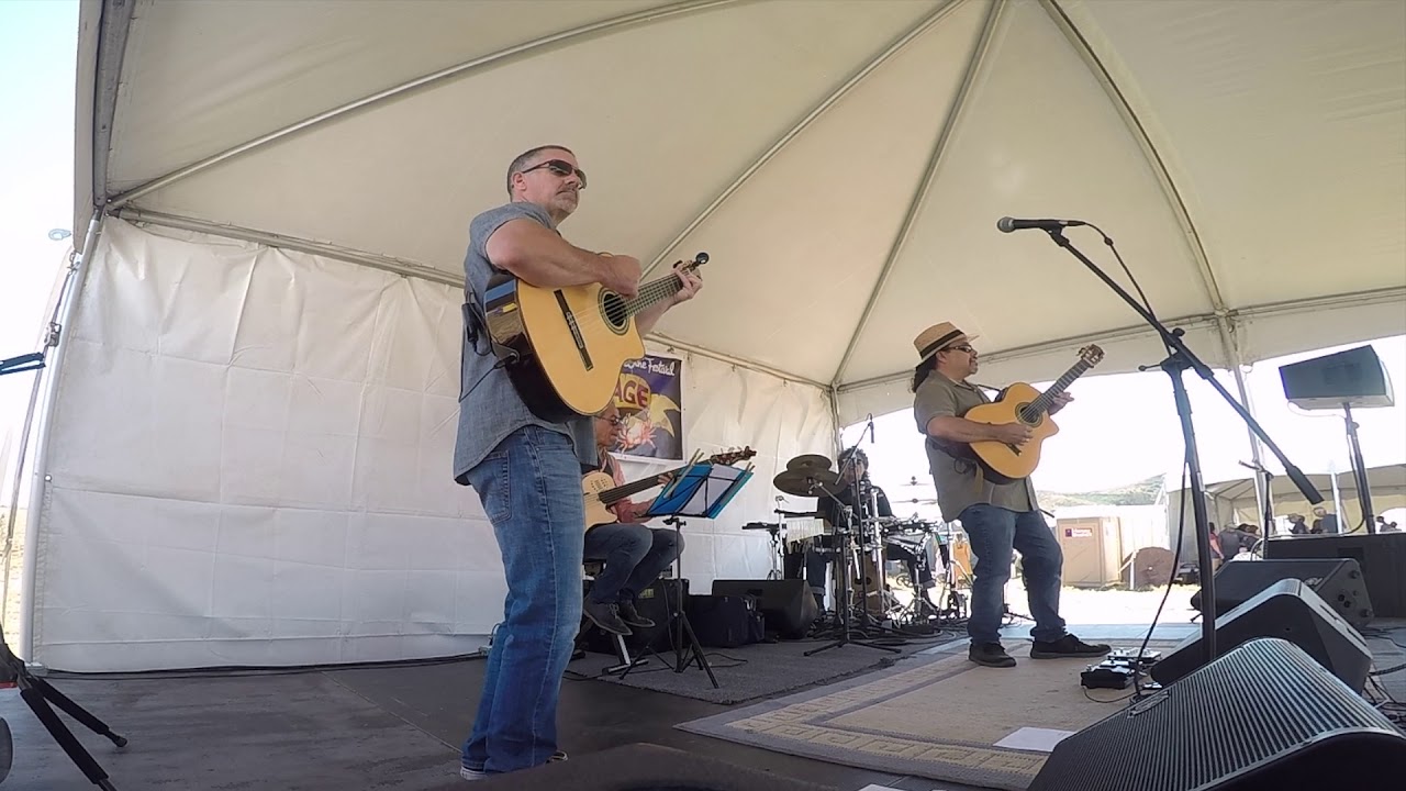 The David Correa Group - Latin/World Guitar - YouTube