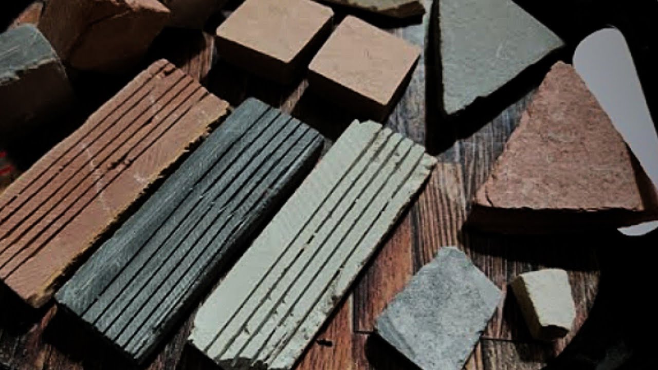 Mixed slate items // grooves // triangle // bars // credits in ...