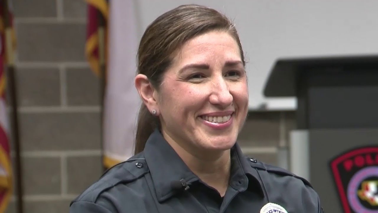 Boerne Police Department hires first mental health officer - YouTube