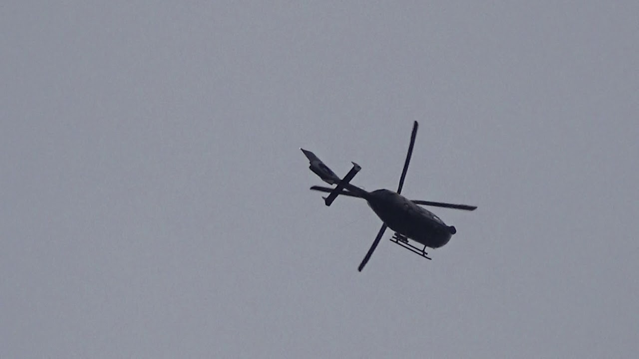 POLICE HELICOPTER FLYING OVER HOUSE - YouTube
