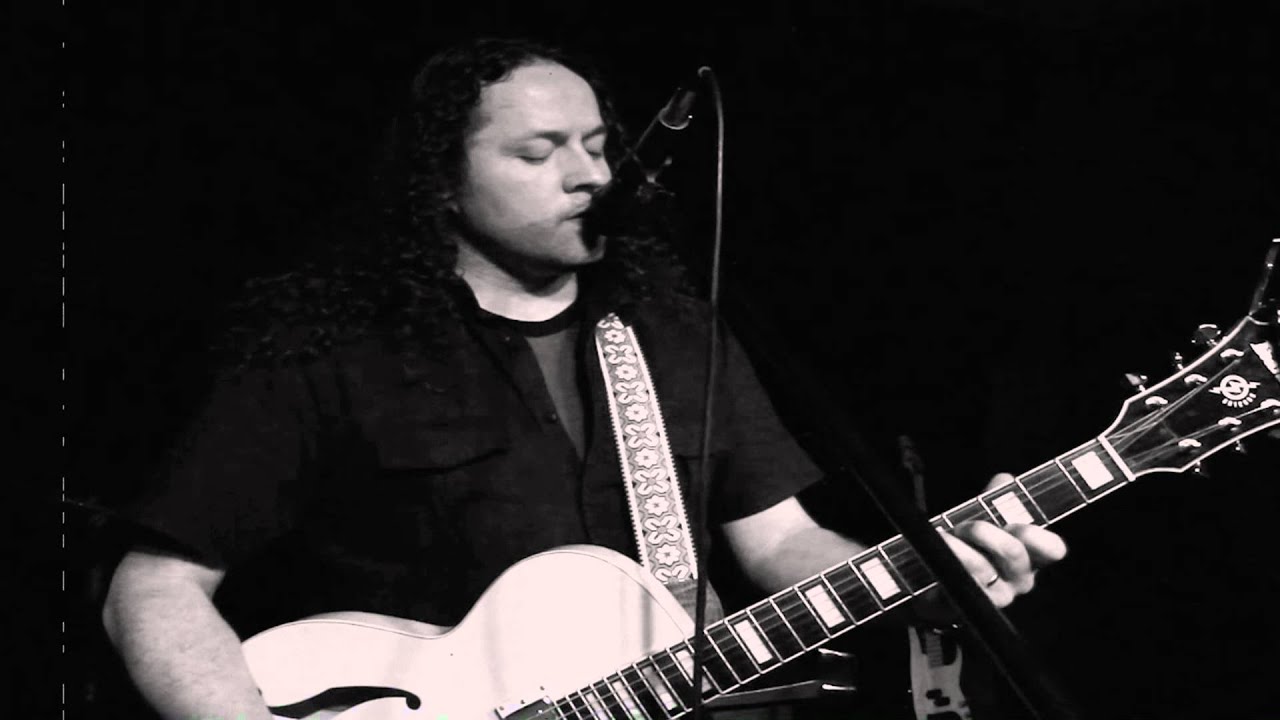 Nathan Fleet LIVE @ Gallery 205 - YouTube