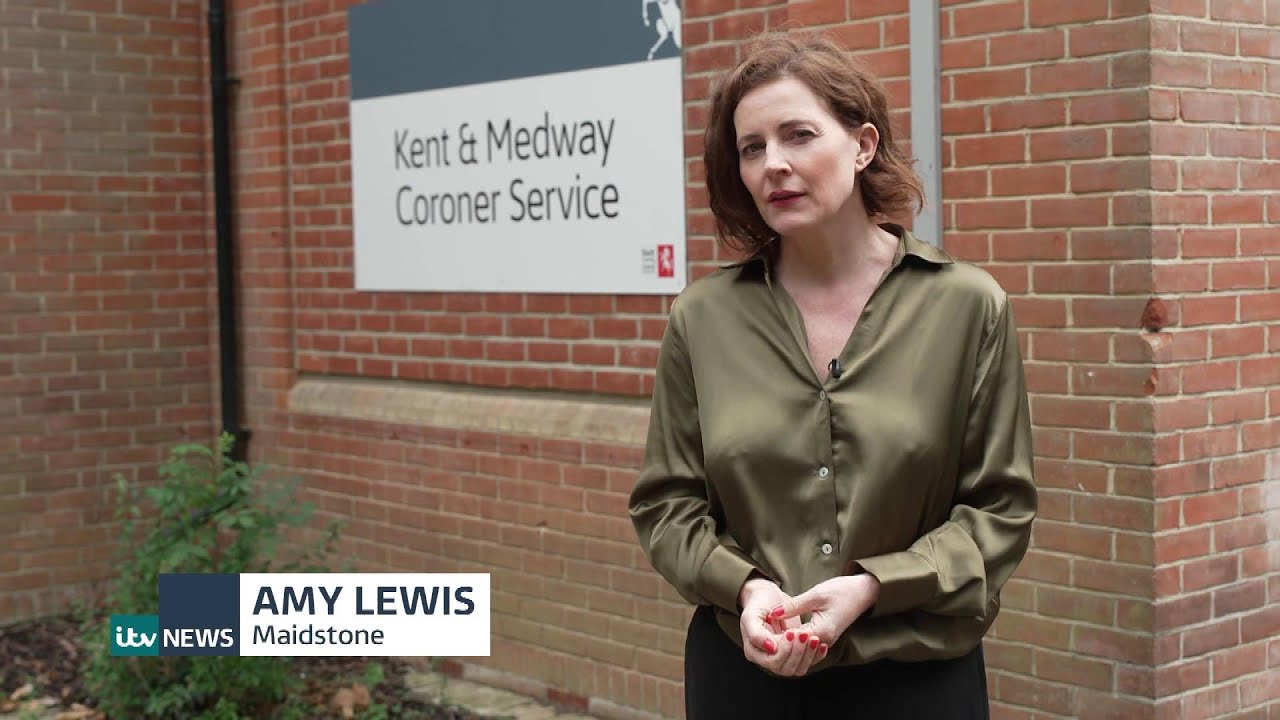 Amy Lewis - Satin Pokies ITV News 02Oct2025 - YouTube