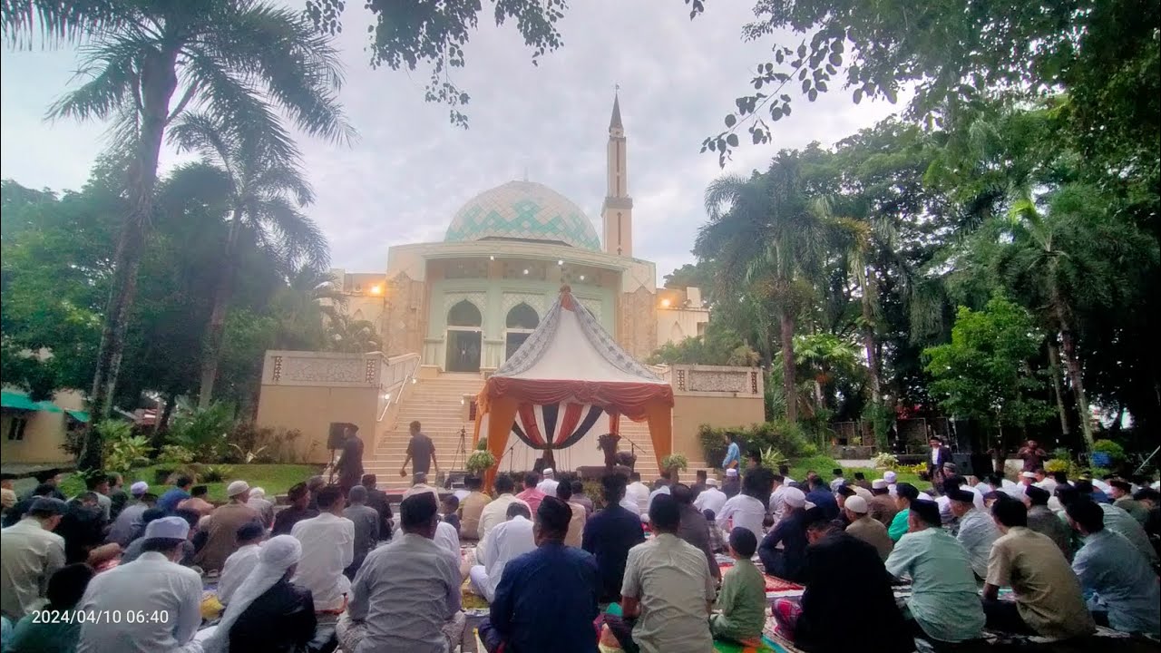 SEMARAK IDUL FITRI 1445 : Masjid Raya BUKIT BARUGA (MRBB) Makassar ...