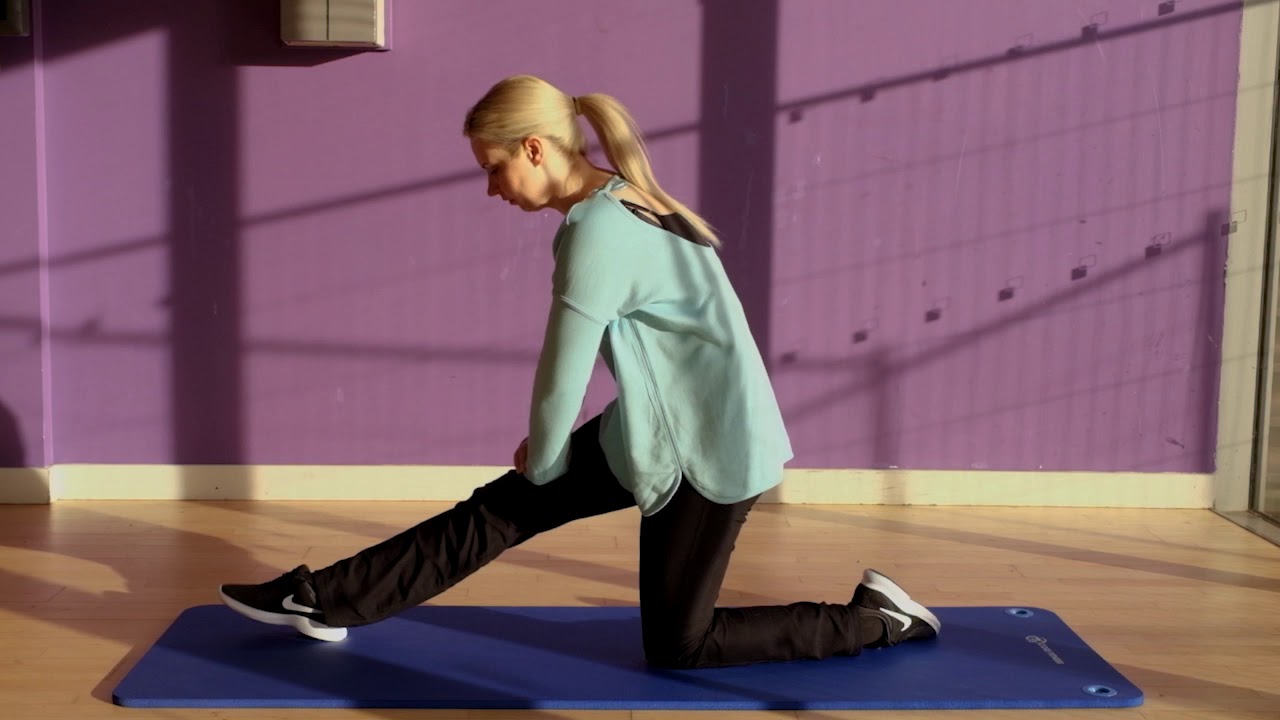 Hip Flexor and hamstring stretch - YouTube