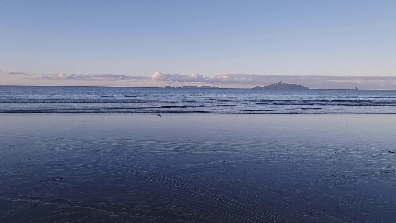 Sunset at Waipu beach - YouTube