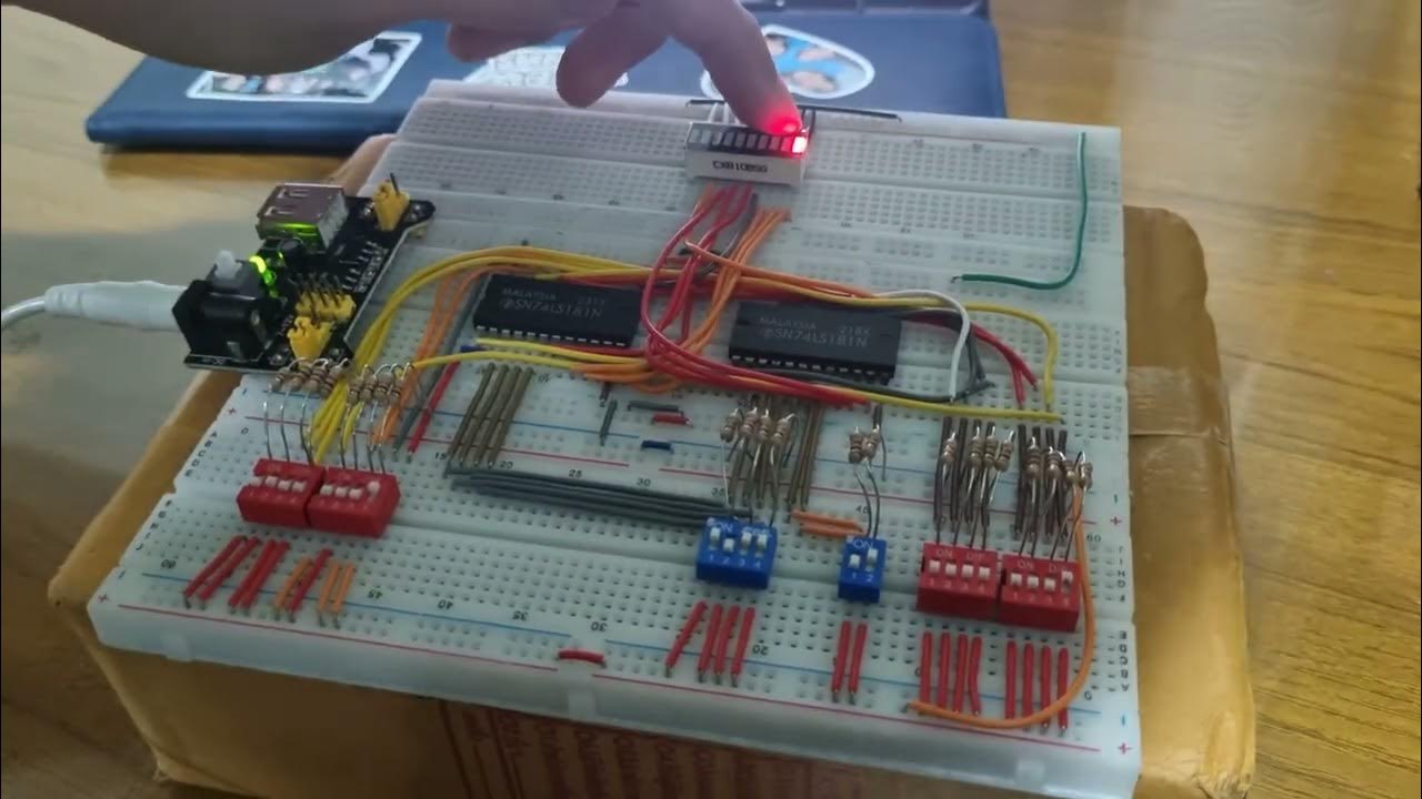 Demo of 74LS181 - YouTube