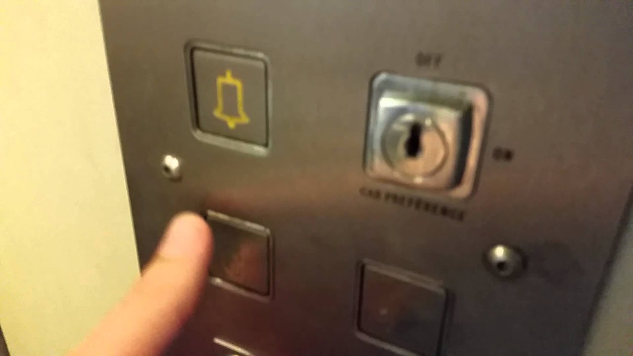 Evans Lift @ WHSmith in Bath Spa - YouTube