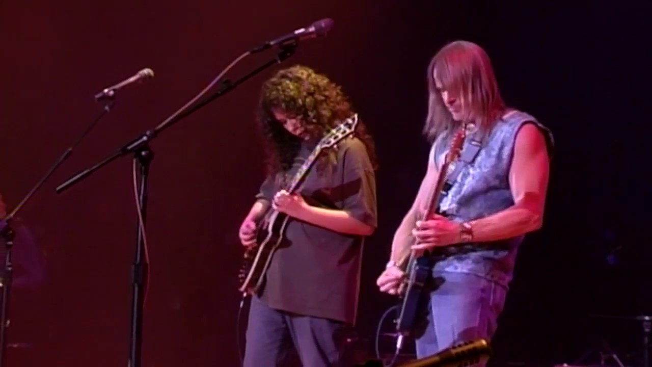Stressfest performed by Steve Morse and 13 year old Chelsea Constable ...