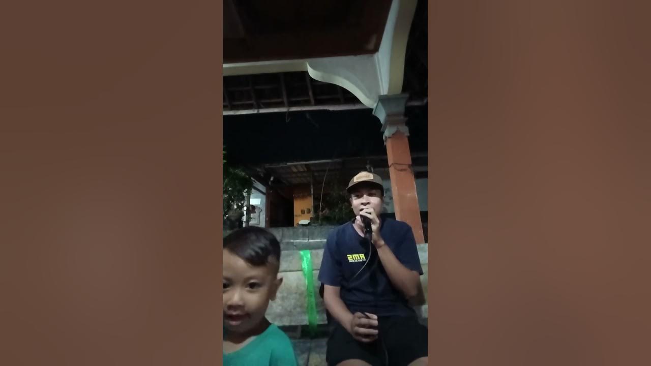 Dek Soma - Kopi Di Jumah Gula Disisi Cover Wira Wangsa Ketut - YouTube