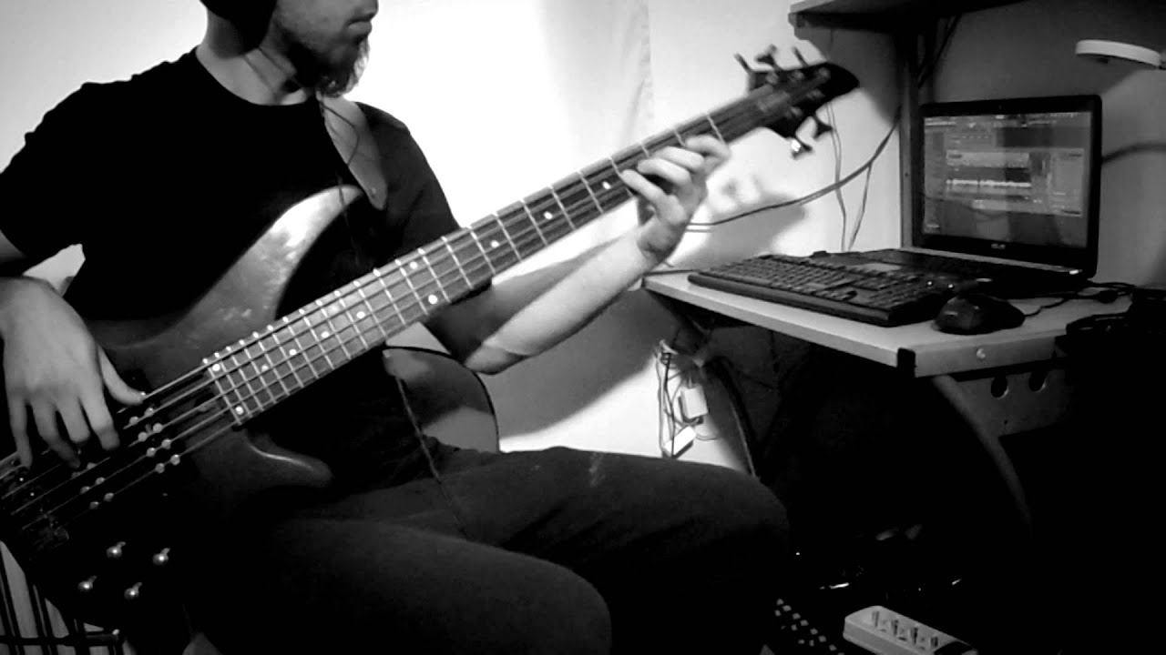 The Winery Dogs Elevate (Bass cover) - YouTube