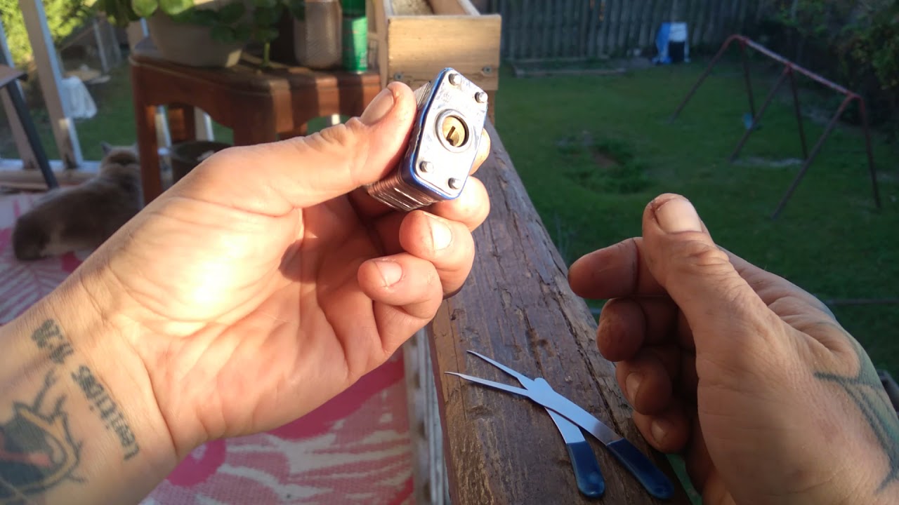 Sparrows Master Switch on Master Lock 3 - YouTube