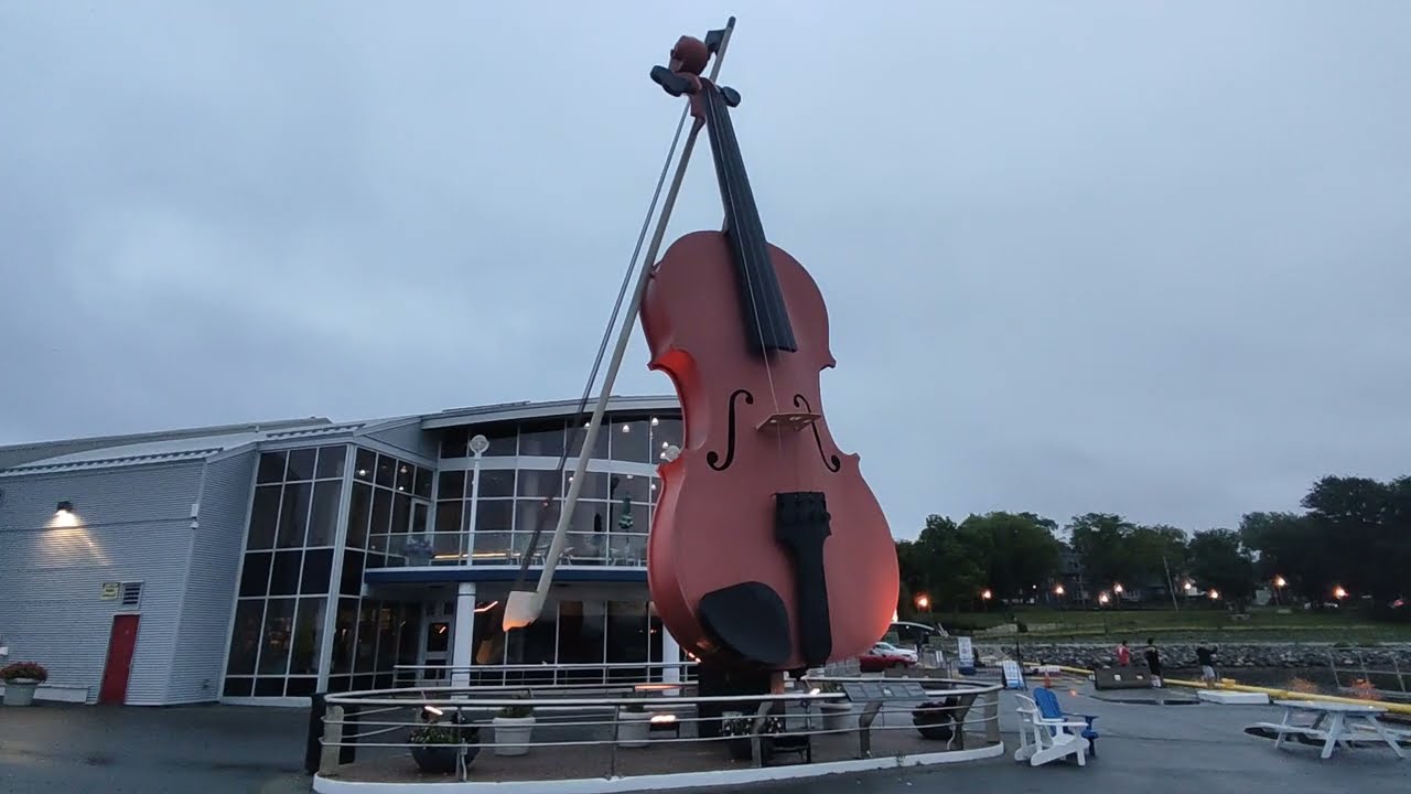 The Big Fiddle - Sydney - Cape Breton Island - Nova Scotia - YouTube