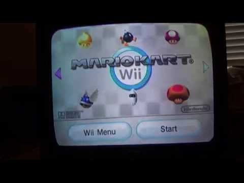Mario Kart Wii - Playing on our old TV! - YouTube