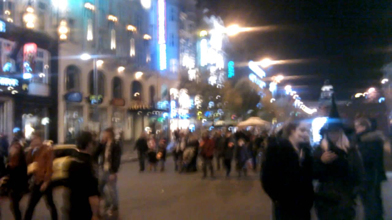 Halloween in Prague 2013 - YouTube
