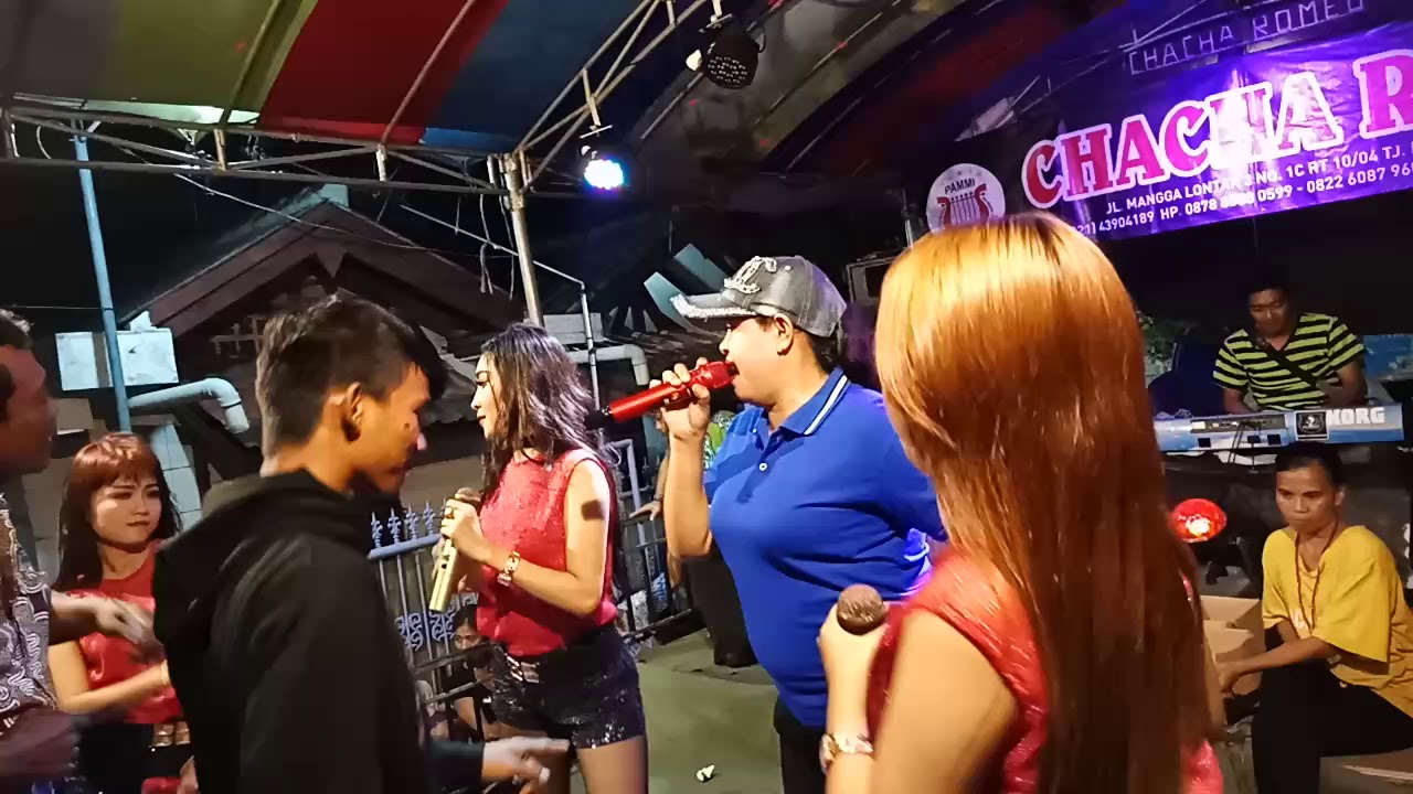 GEDUNG TUA YULI CHACHA ROMEO AKTHAR KEBANTENAN 4 - YouTube