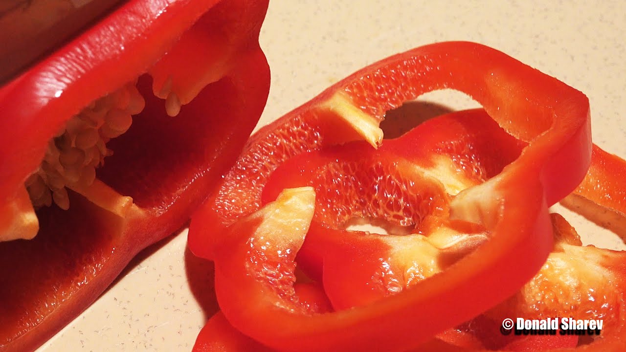 Cutting Red Bell Pepper in Ultra HD 4K - YouTube