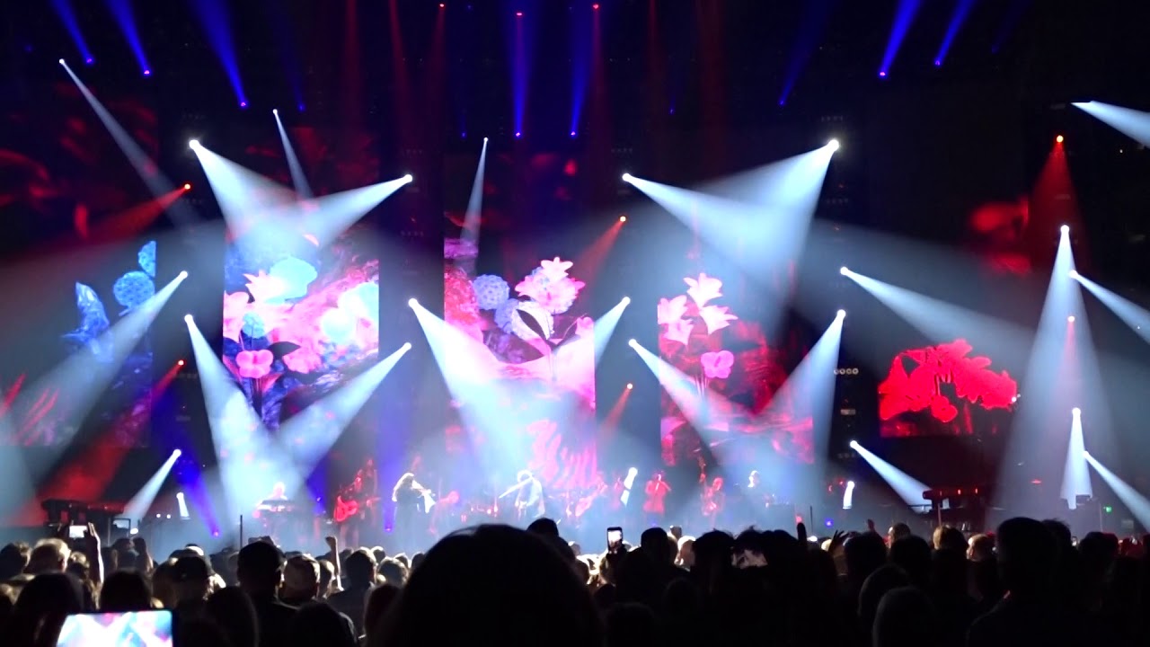 "Livin' Thing" / "Handle With Care"Jeff Lynne's ELO - Denver CO August ...