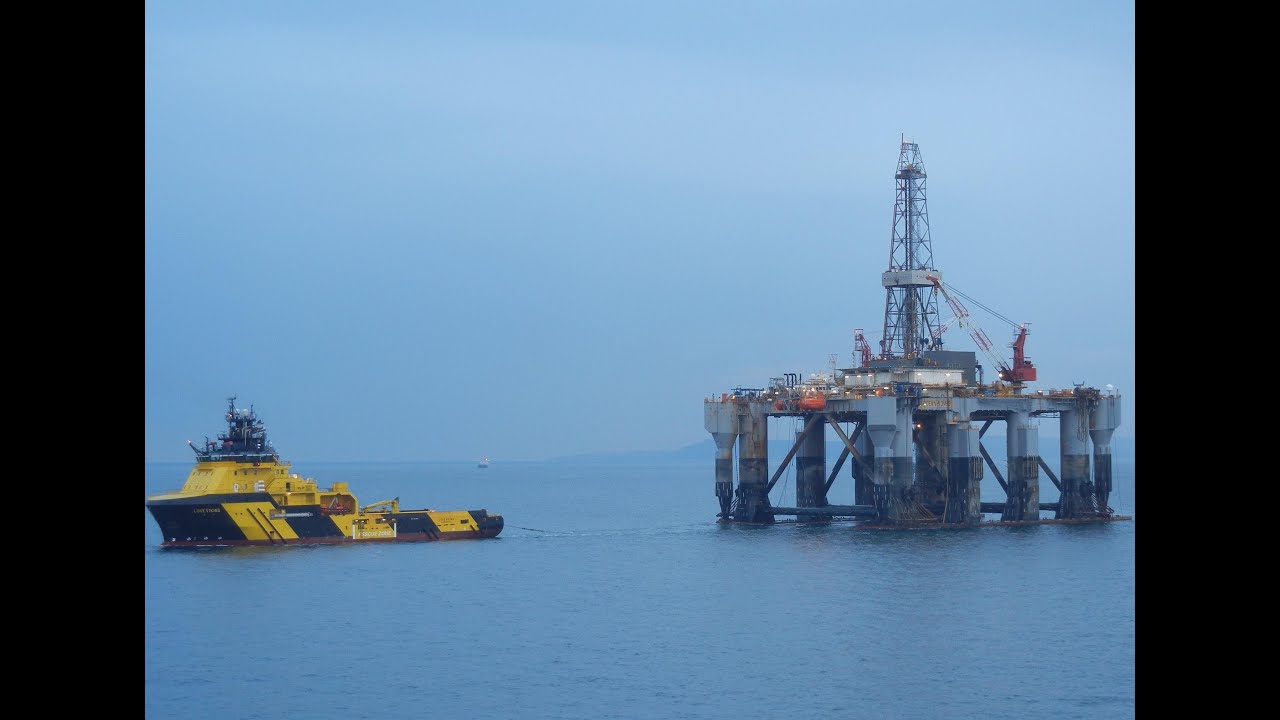 Brage Viking Rig Move (HD) - YouTube