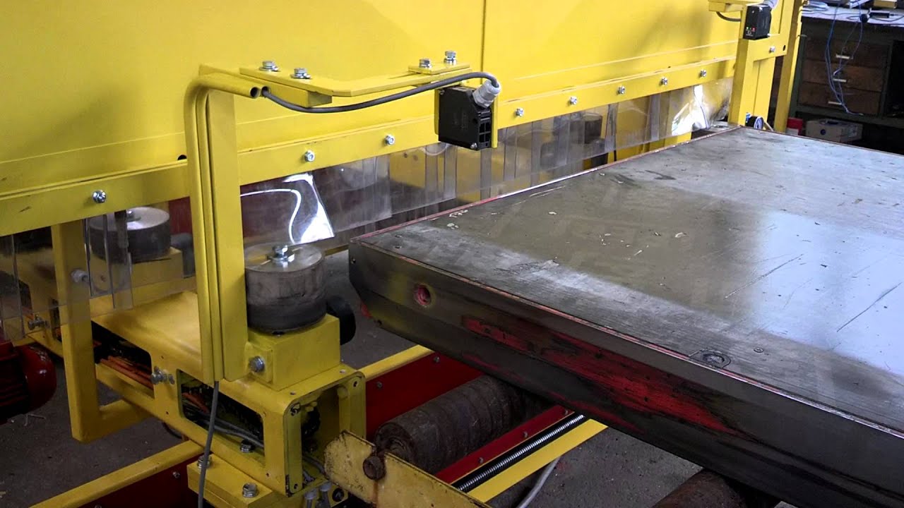 SB10B Einzug - YouTube
