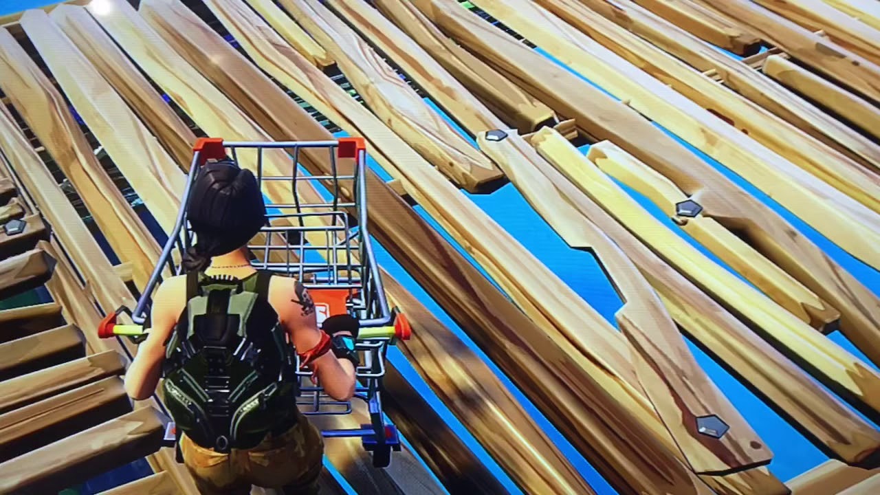 DOING THE RAMP ON FORTNITE - YouTube