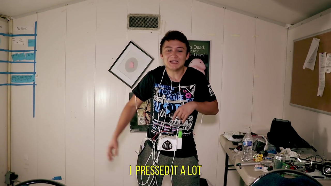 Michael Reeves -Electrocuting My Muscles to Force me to Dab- But its ...