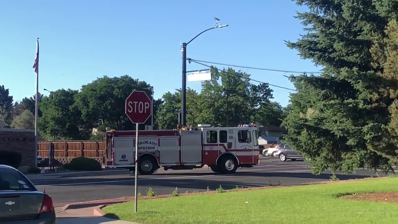 CSFD Engine 10 responding - YouTube