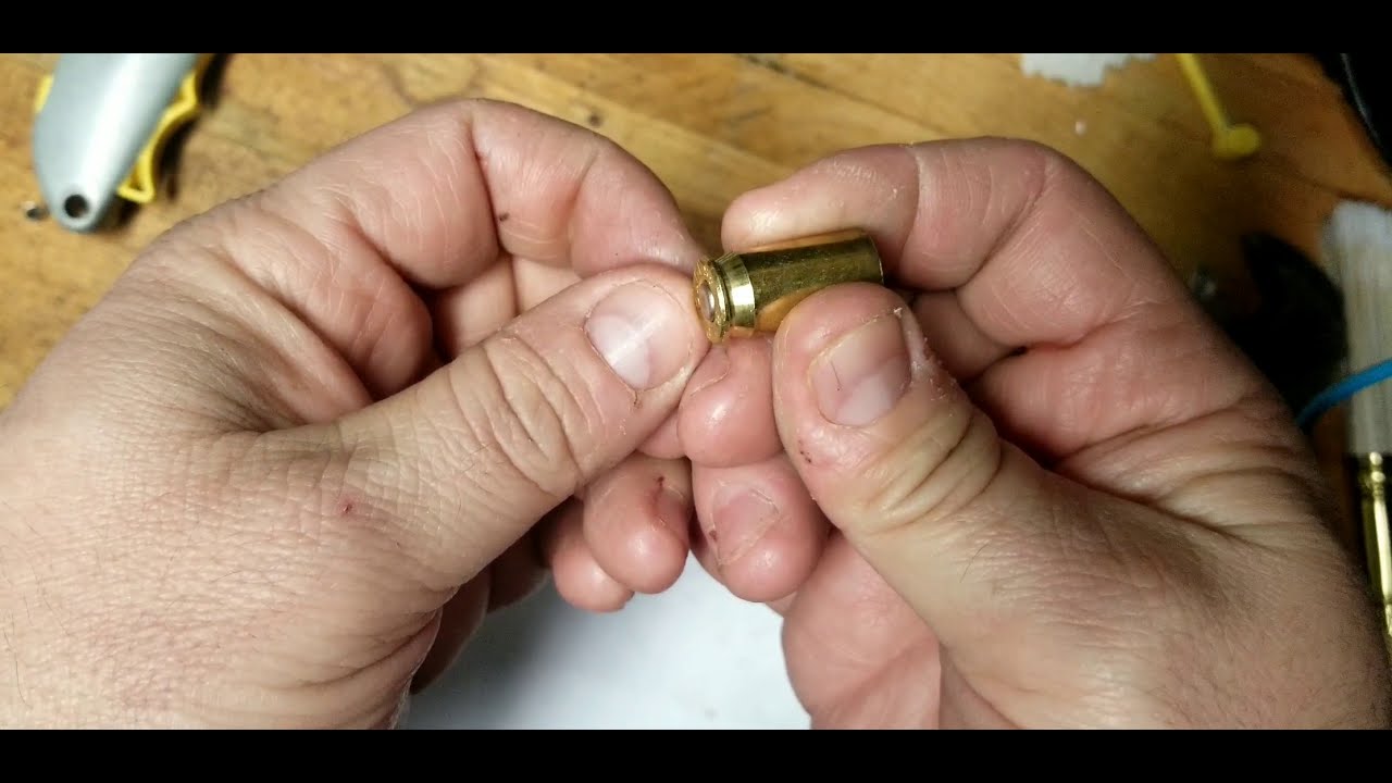 RELOADING PRIMERS! LARGE PISTOL CHEAP AND EASY! FROM START TO FINISH ...