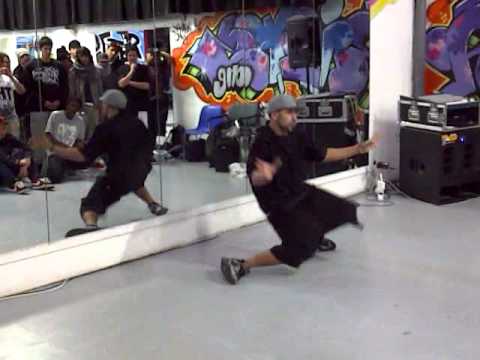 Boogie Frantick Solo at Hip Hop Huis in Holland - YouTube