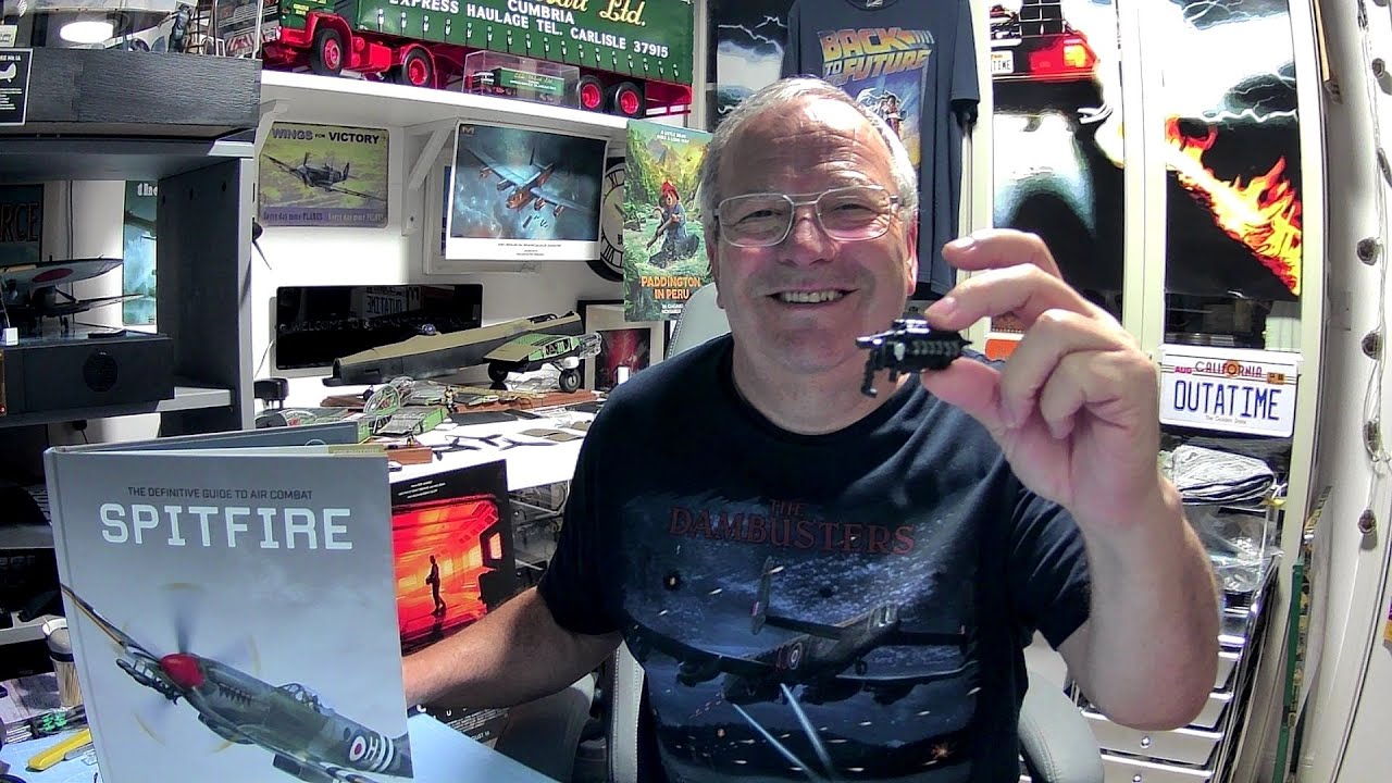 Build the Lancaster Bomber B III Stages 33 and 34 from Hachette - YouTube