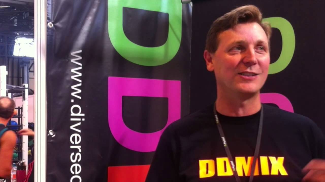 The New Year's Resolution Show Interviews DDMIX - YouTube