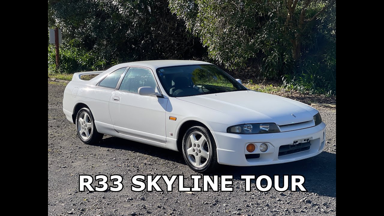 JDM Vehicle tour of a Nissan Skyline R33 GTS25T - YouTube