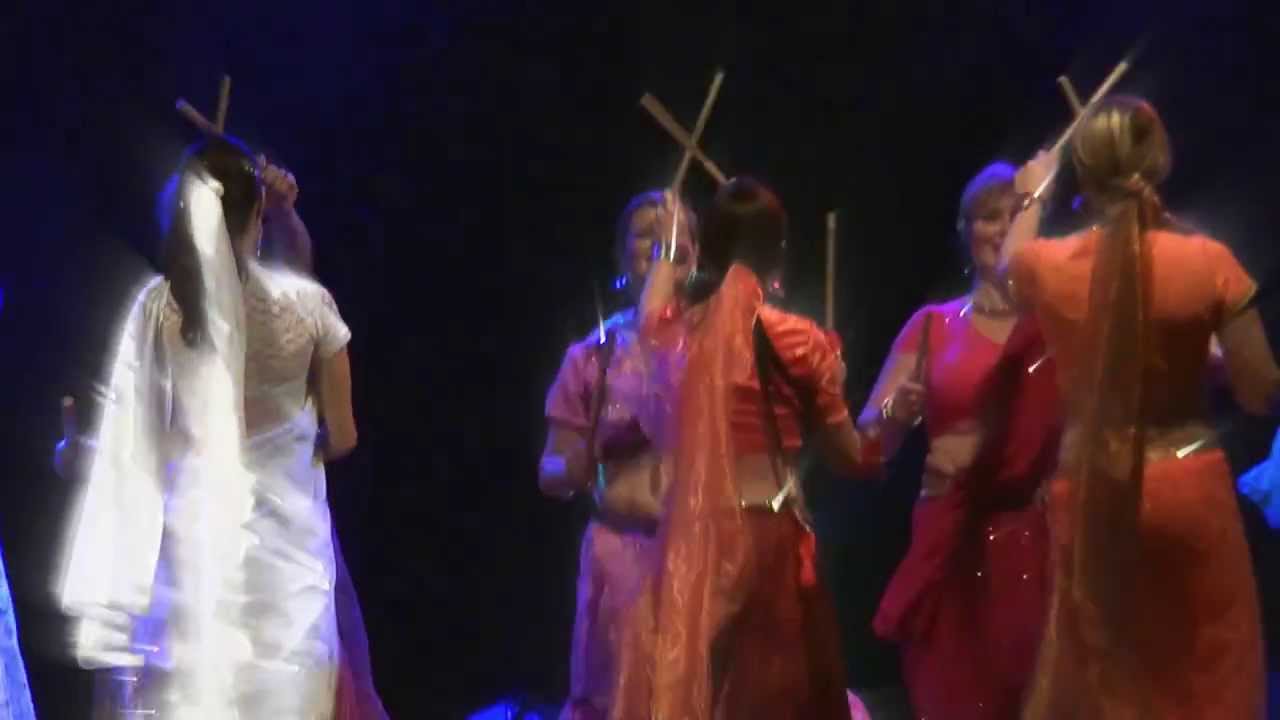Hafla Show 2013 - Bollywood 2013 (Hannah) HD - YouTube
