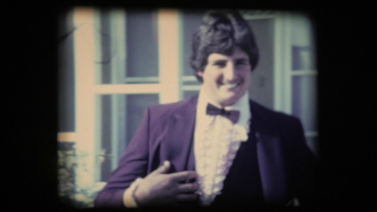 SPITERI FAMILY PORTRAITS | SAM GRADUATION - YouTube