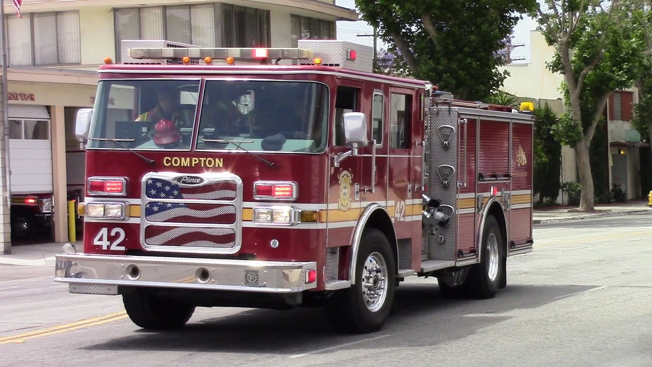 Compton Engine 42 & Squad 442 Responding w/ Airhorn - YouTube