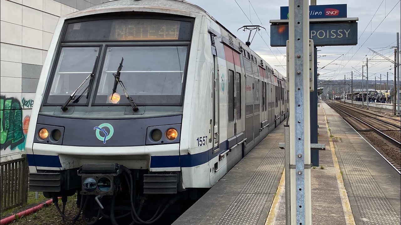 MI2N sur les voies du Transilien J à Poissy - YouTube