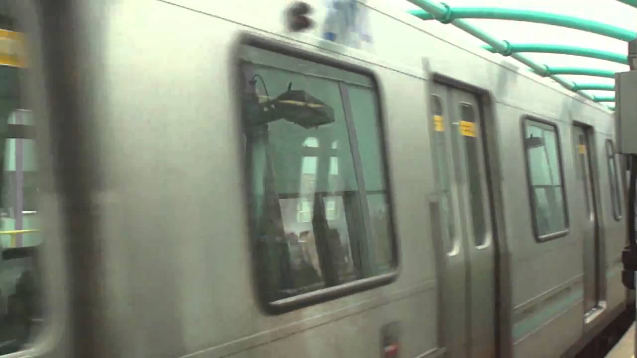 TUE Novo Alstom A96 C-219 deixando a Estação Tamanduateí sentido Vila ...