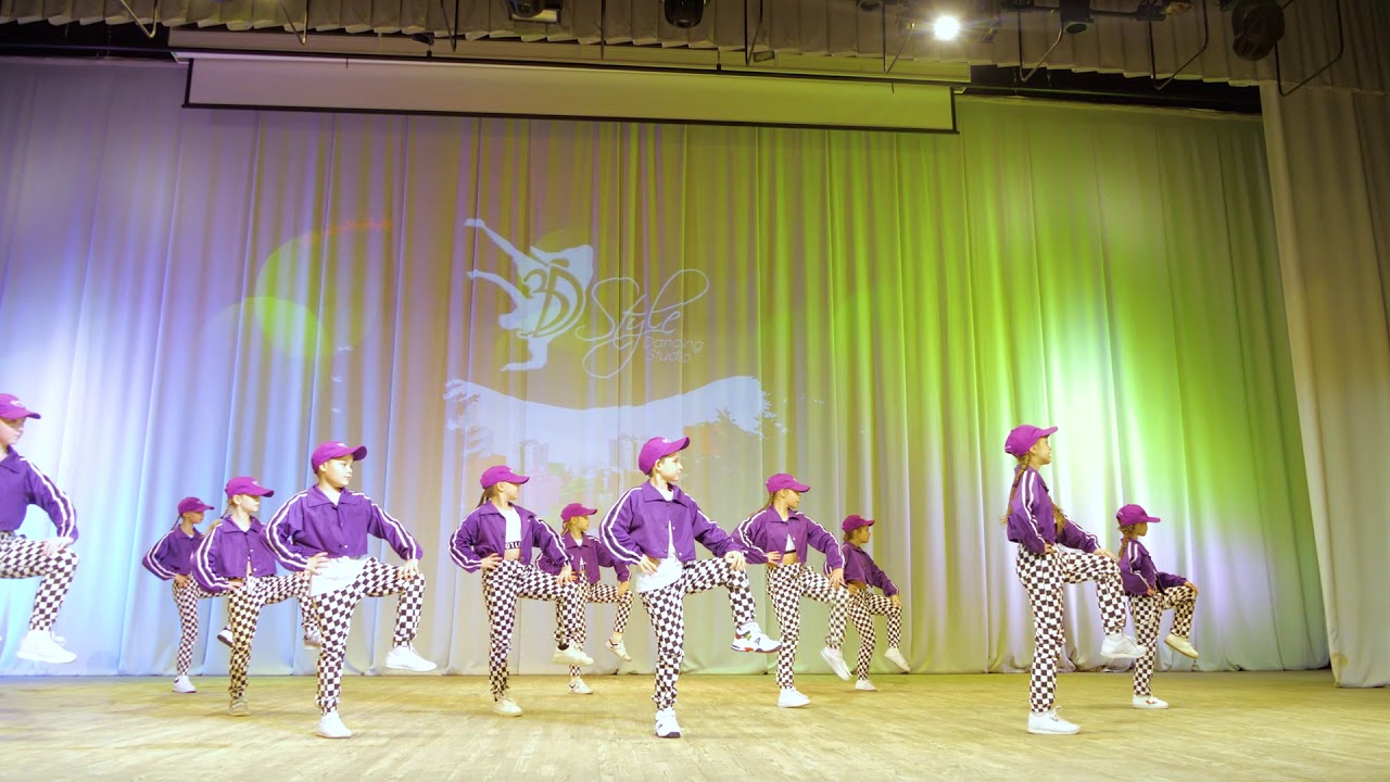 My dance - YouTube