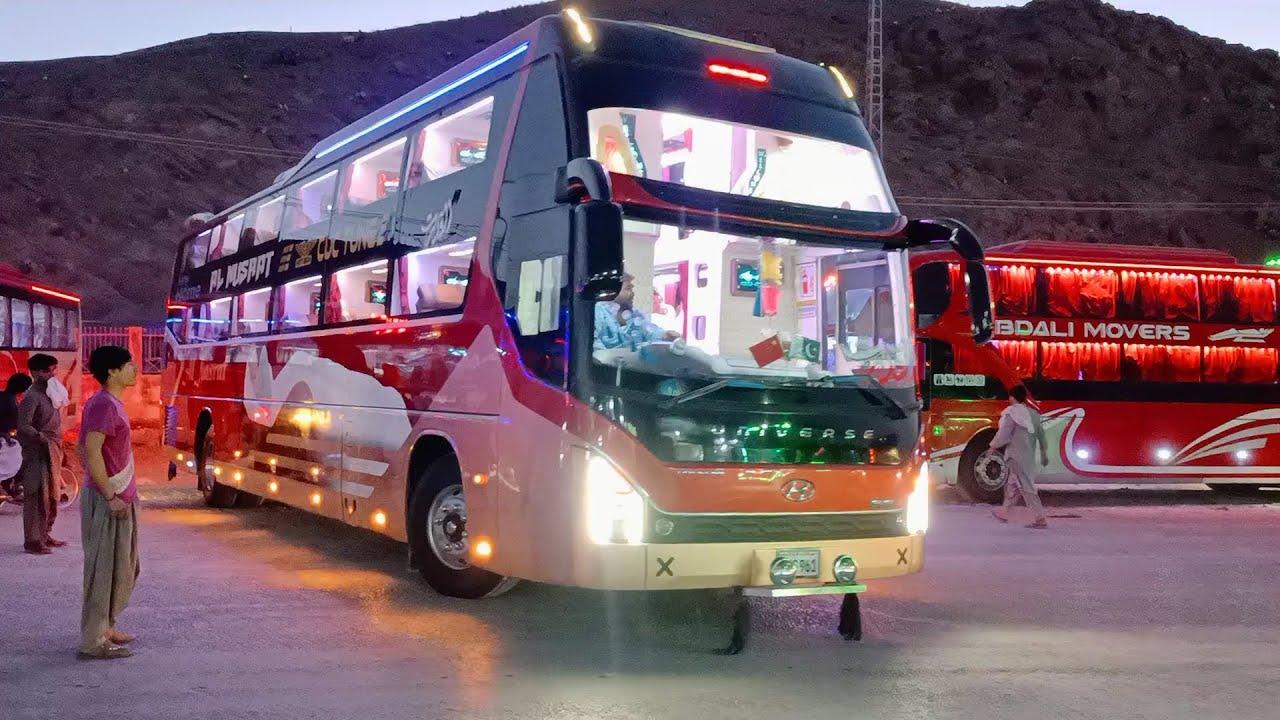 Luxury Buses in Pakistan || Bus Review || King Long Sleeper Bus ...